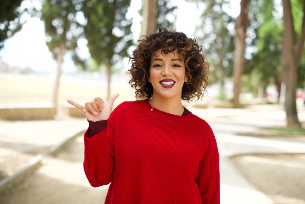 The Guide to Chinese Hand Gestures | Mandarin Blueprint