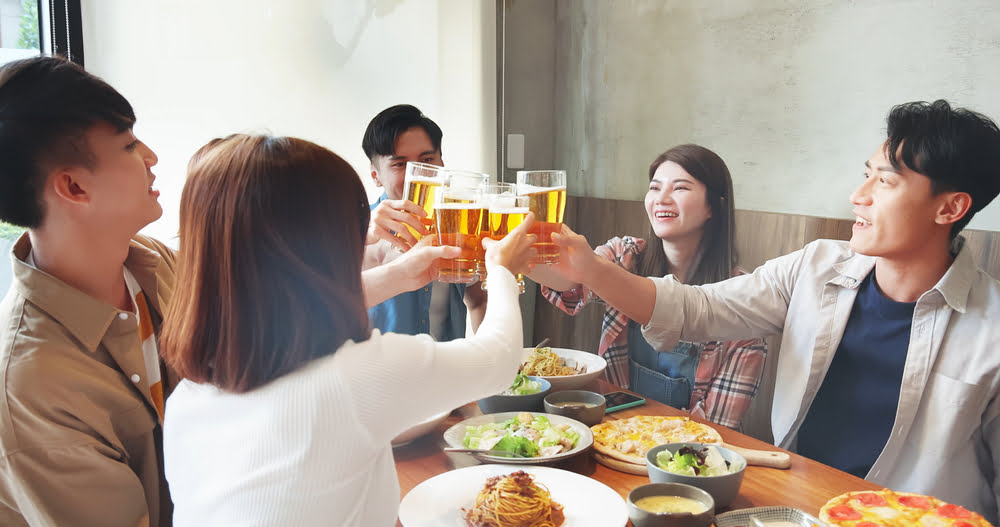 A Guide to Drinking Alcohol in China | Mandarin Blueprint