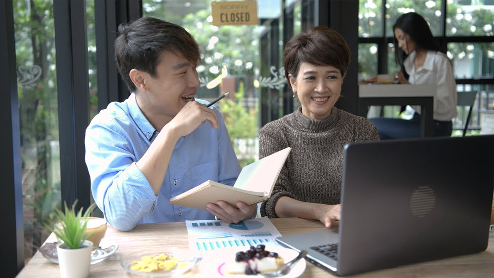 Basic Chinese Phrases for Hello | Mandarin Blueprint